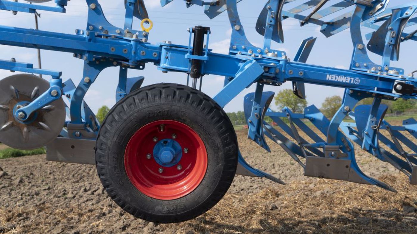 Charrue Juwel 6 de Lemken