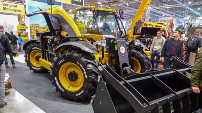 Caterpillar TH357 et TH408 passent la D