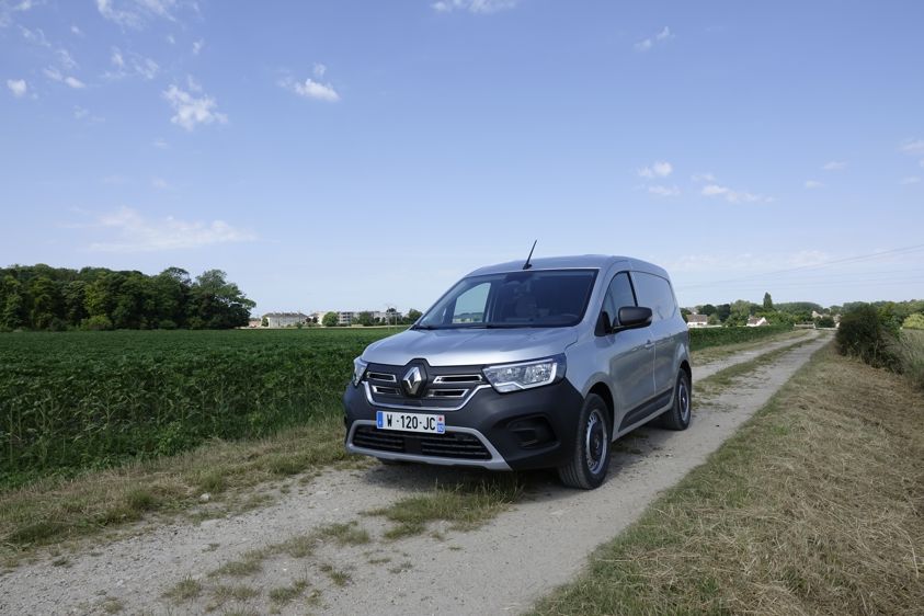 Essai comparatif véhicule utilitaires électriques Stellantis Renault-Nissan