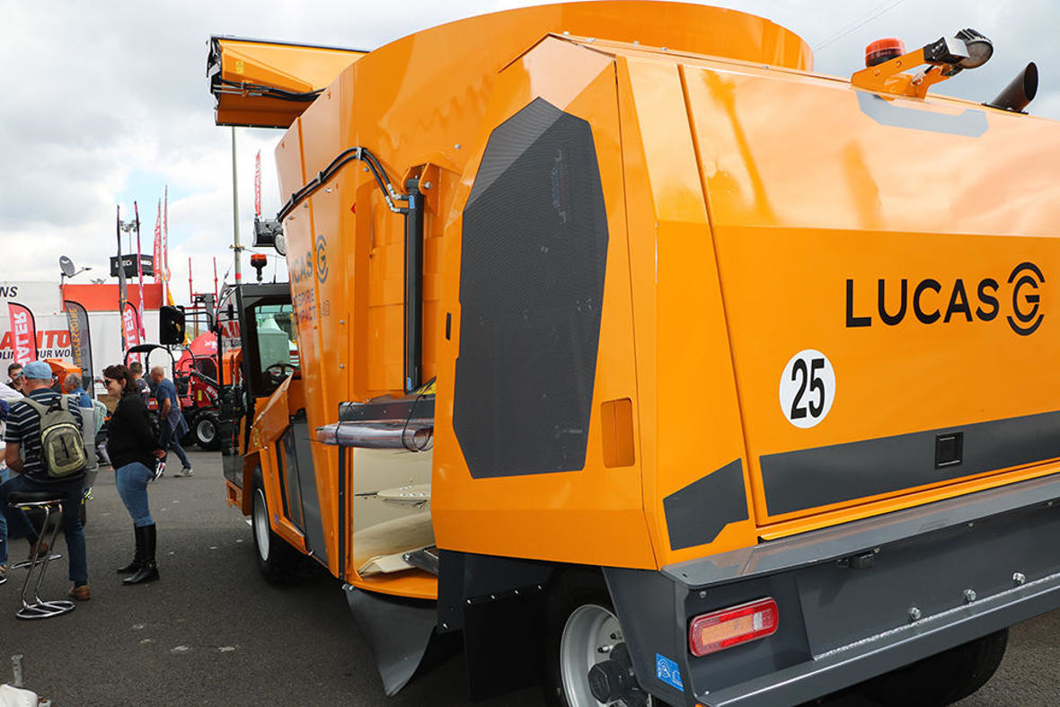 La mélangeuse automotrice Lucas débarque en petit format