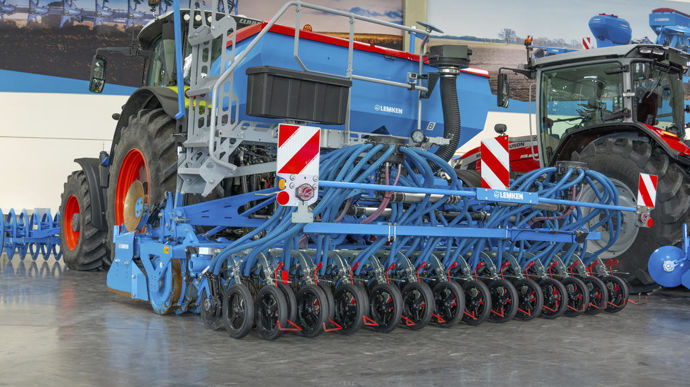 Lemken Solitair MR : un semoir à la carte pour l'engrais et cultures
