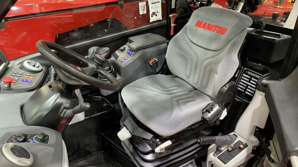 Manitou passe sa gamme de télescopiques MLT NewAG au rang supérieur