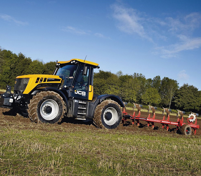 Fiche technique Tracteurs JCB FASTRAC 3230 Xtra de 2017